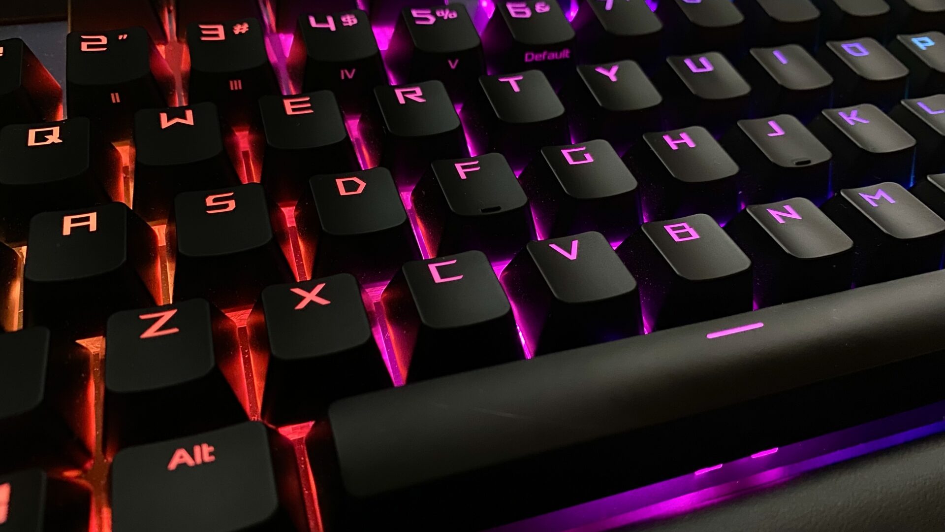 次世代Snapdragon X Elite 2がPC市場を席巻する可能性—デスクトップ市場への挑戦も視野 | Gadget Hack